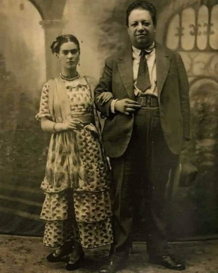 La boda de Frida Kahlo un 21 de Agosto 1929 | EVOCACIONES